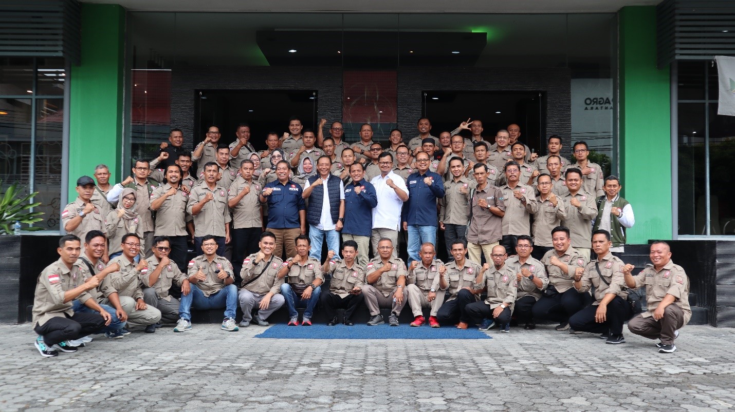 MENUJU KARYAWAN SEJAHTERA BERSAMA SERIKAT PEKERJA PEREKEBUNAN NUSANTARA VII - LPP Agro Nusantara